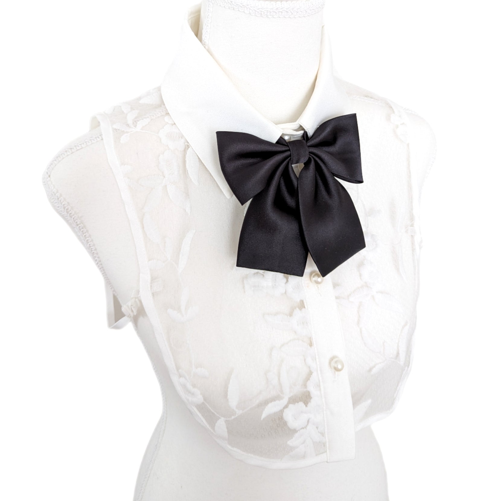 Hot Under The Collar | Chic Detachable Collars & Accessories